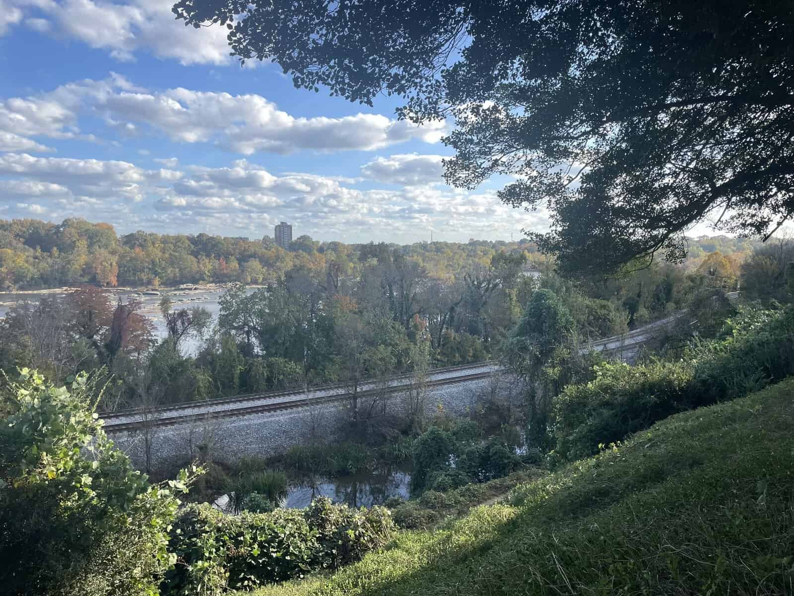 Hollywood Cemetery: A Guide To The Historic Landmark in Richmond